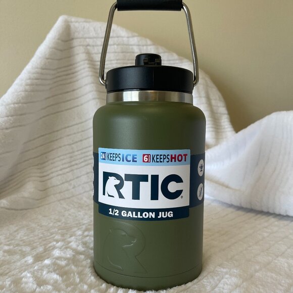 Rtic | Kitchen | New Rtic 2 Gallon Jug Army Green Keeps Ice 24 Hrs Hot ...